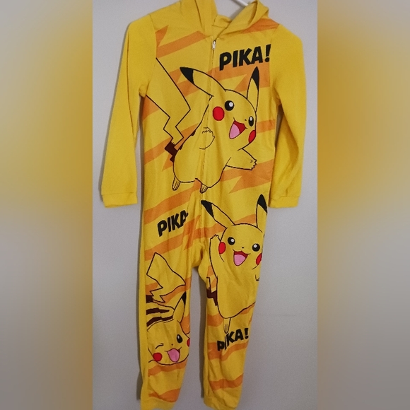 Pokemon | Pajamas | Pokemon Pikachu Boys Onsie Euc Size M | Poshmark